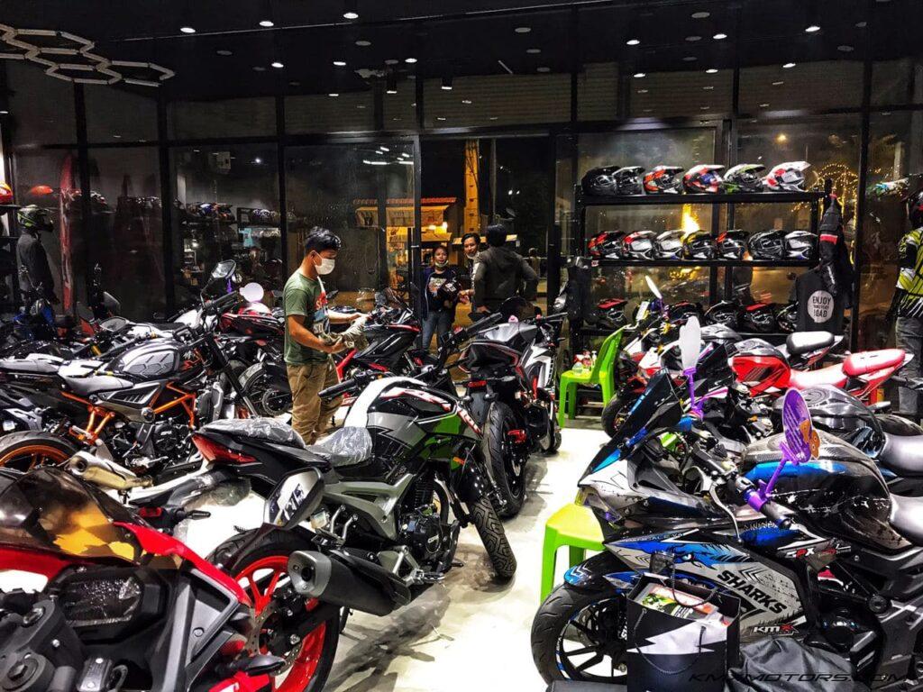 សំរាប់ការស្នើរសុំបង់រំលស់ម៉ូតូថ្មី និងមួយទឹក នៅហាងម៉ូតូ KMX - KMX Motors